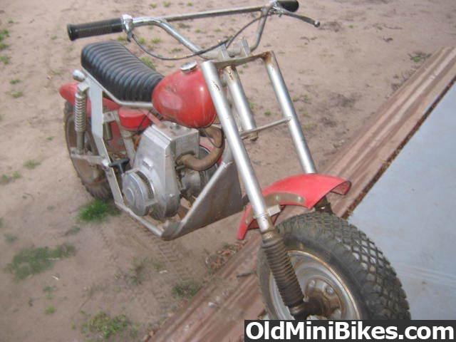 I finally got one! BEARKAT TWISTER!! What year is this one? This sucker is HUGE! | OldMiniBikes.com