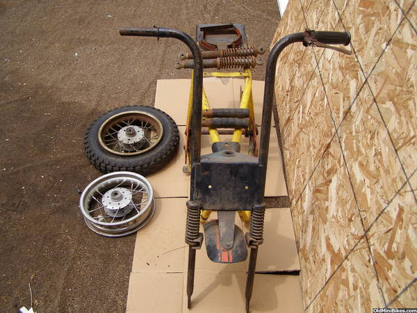 Allis Chalmers Gilson Wards rollers | OldMiniBikes.com