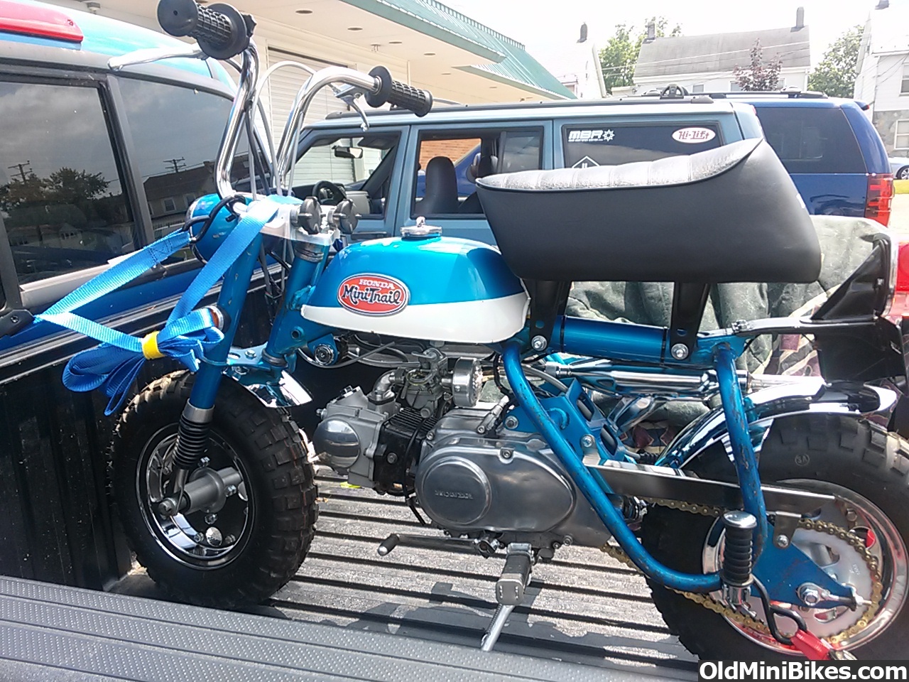 Eastern Pa Mini bike hangout turnout | OldMiniBikes.com