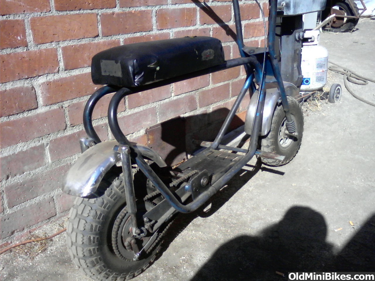 Bonanza swingarm roller | OldMiniBikes.com