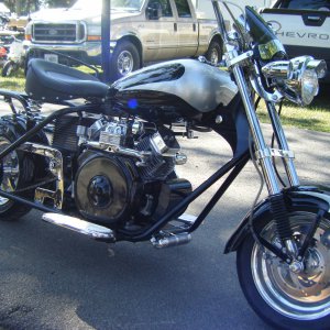 Portland ID,2009 Show, Custom Cushman | OldMiniBikes.com