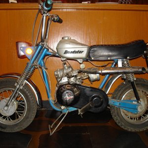1970 Rupp Roadster Left Side | OldMiniBikes.com
