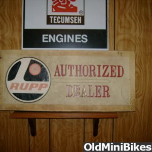 10 X 22 Rupp Dealer Sign | OldMiniBikes.com