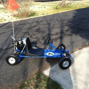 Brian and his 1961 Fox kart in Ohio | OldMiniBikes.com