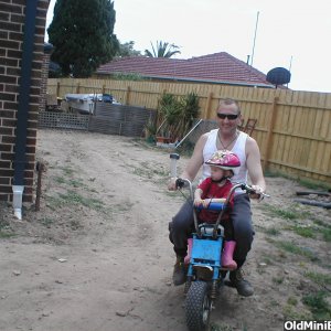 back_yard_051 | OldMiniBikes.com