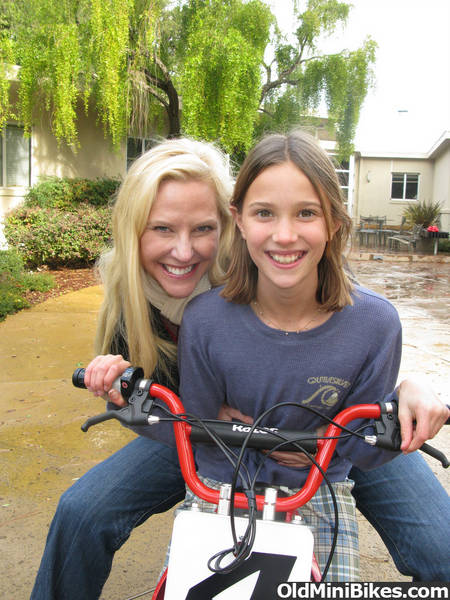 Girls and Mini Bikes | Page 10 | OldMiniBikes.com