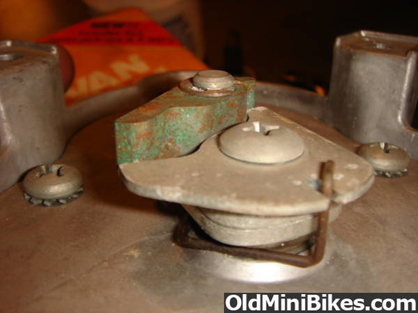 Anatomy of a Tecumseh Kick Starter | OldMiniBikes.com