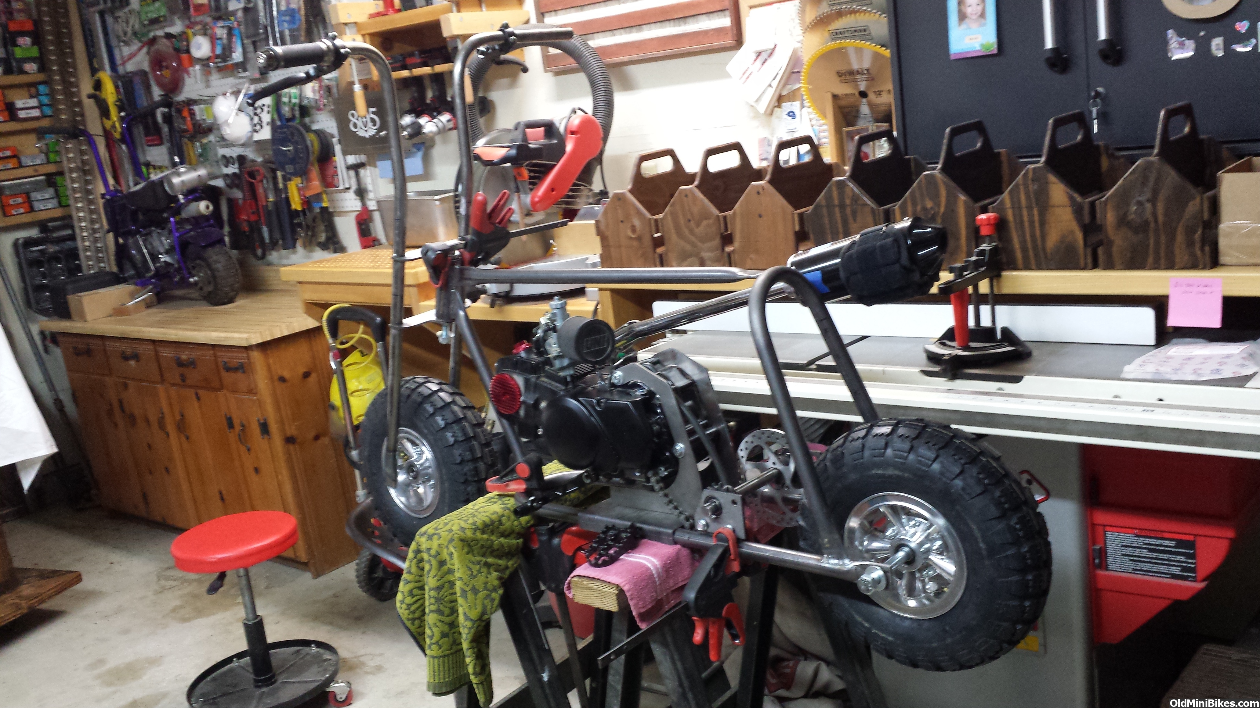 Jdogg's scratch built Frijole anything goes 2016 OldMiniBikes build off ...