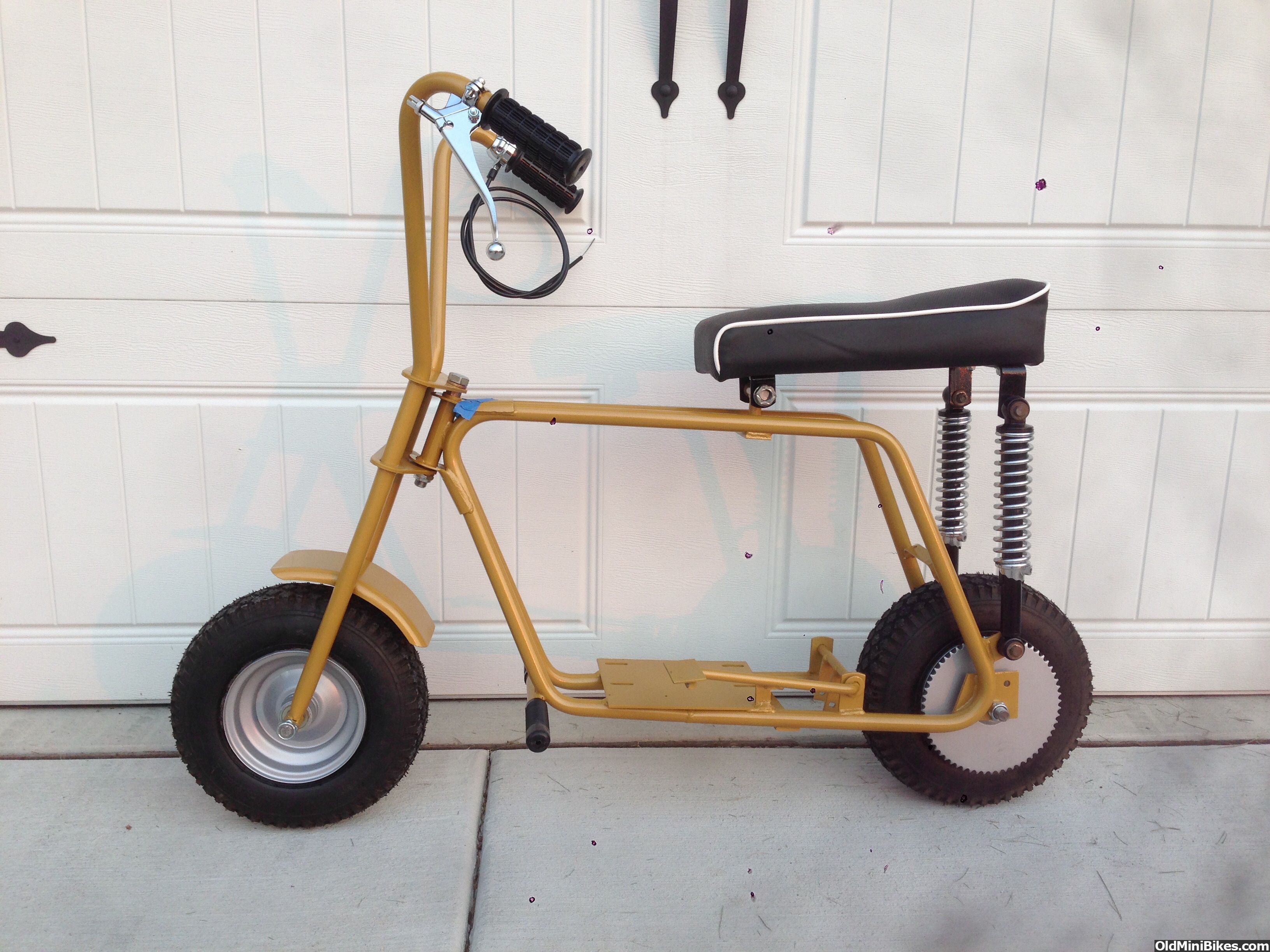 Golden Pinto in progress. | OldMiniBikes.com