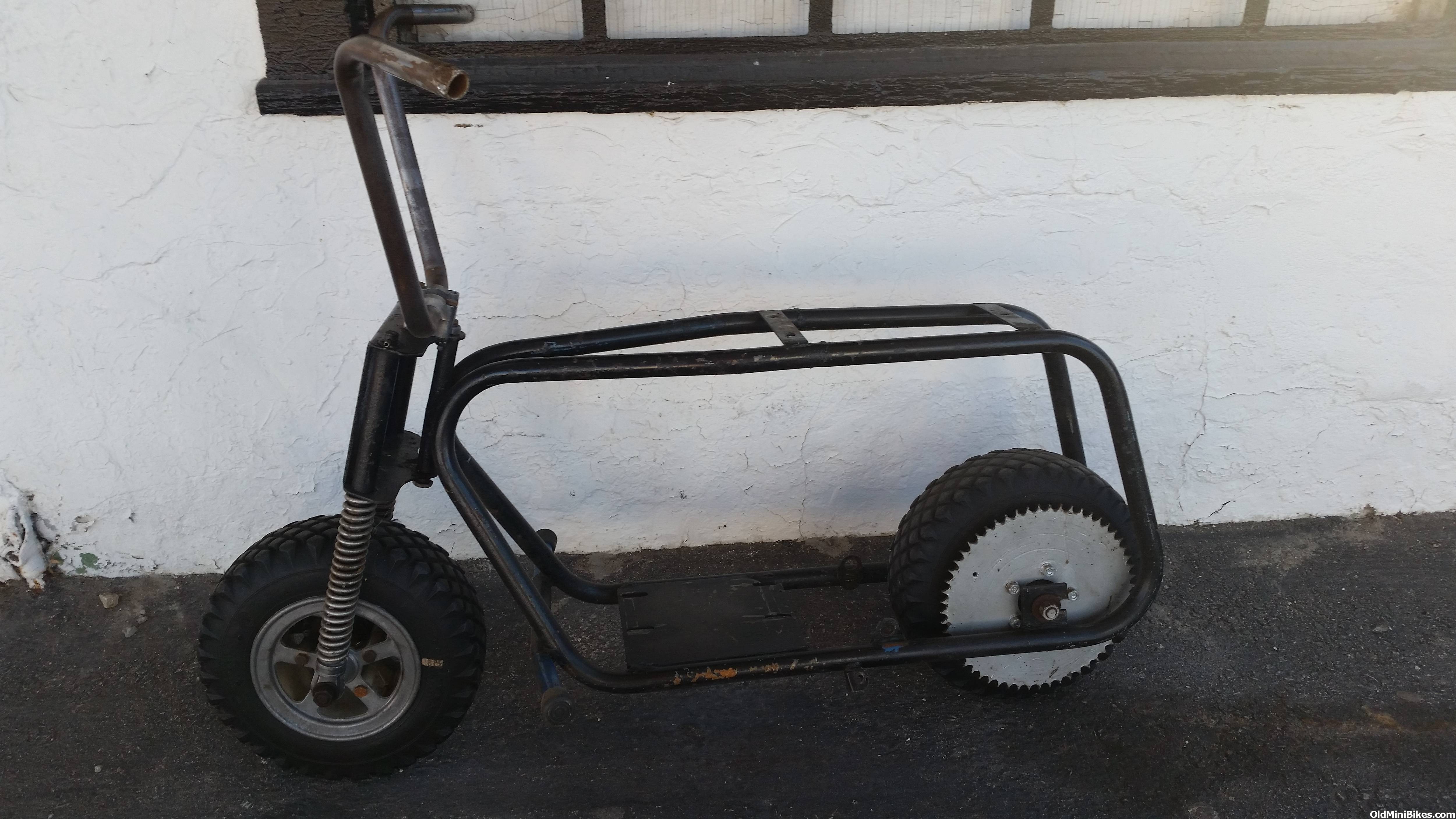 Aggie 97 roller | OldMiniBikes.com