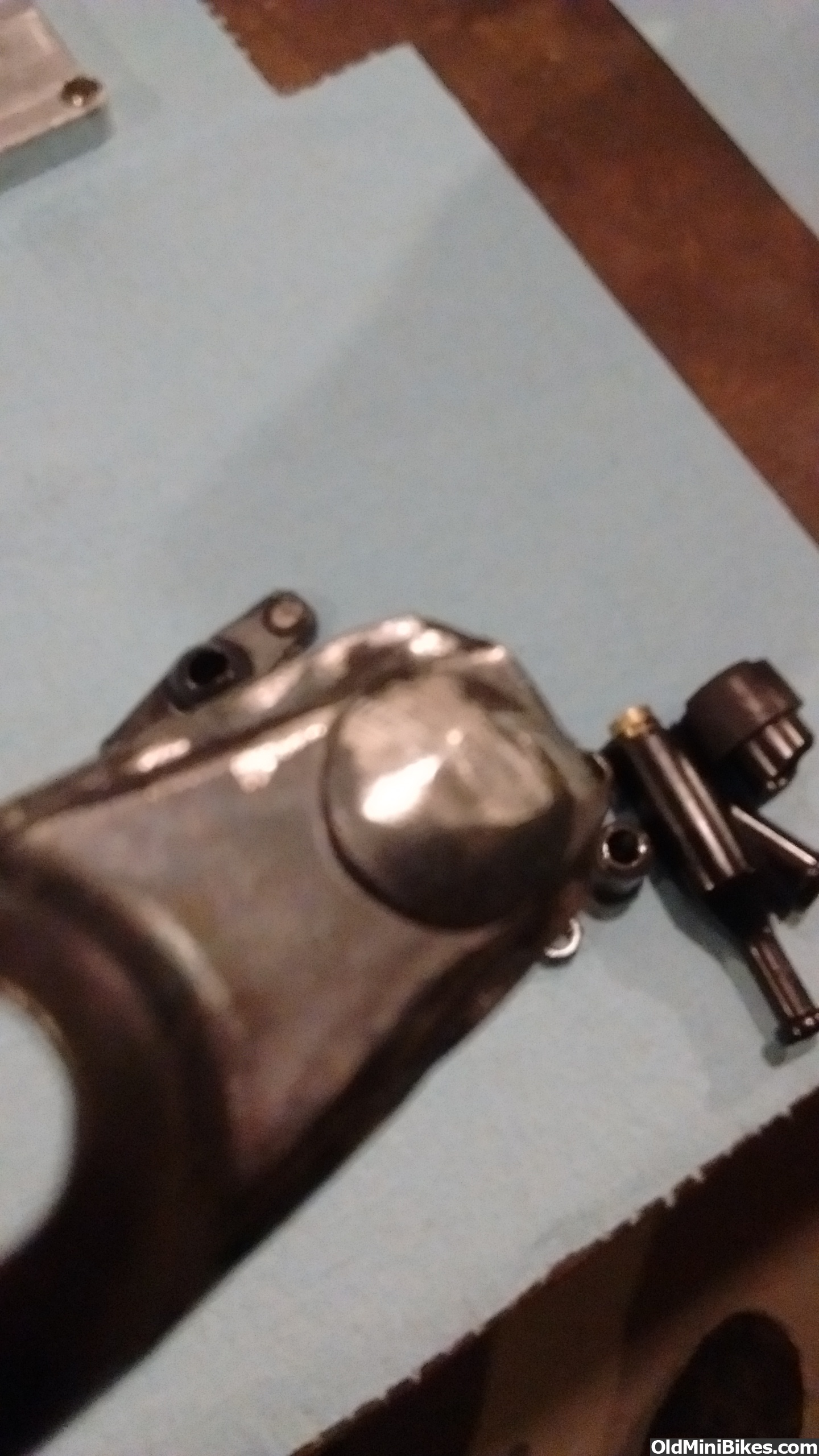 Non-Hemi head on Hemi block differences? want2mod it. | OldMiniBikes.com