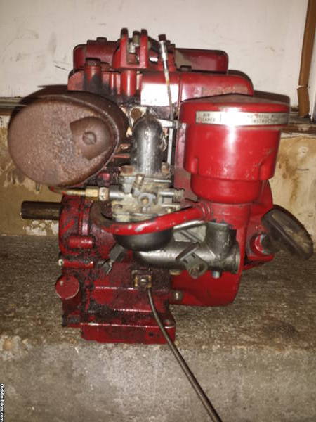 Briggs Model 81302 | Smokstak® Antique Engine Community*