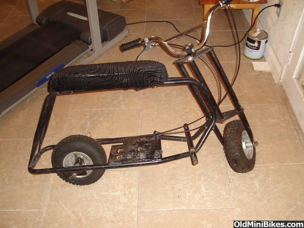 Can anyone identify this minibike? | OldMiniBikes.com