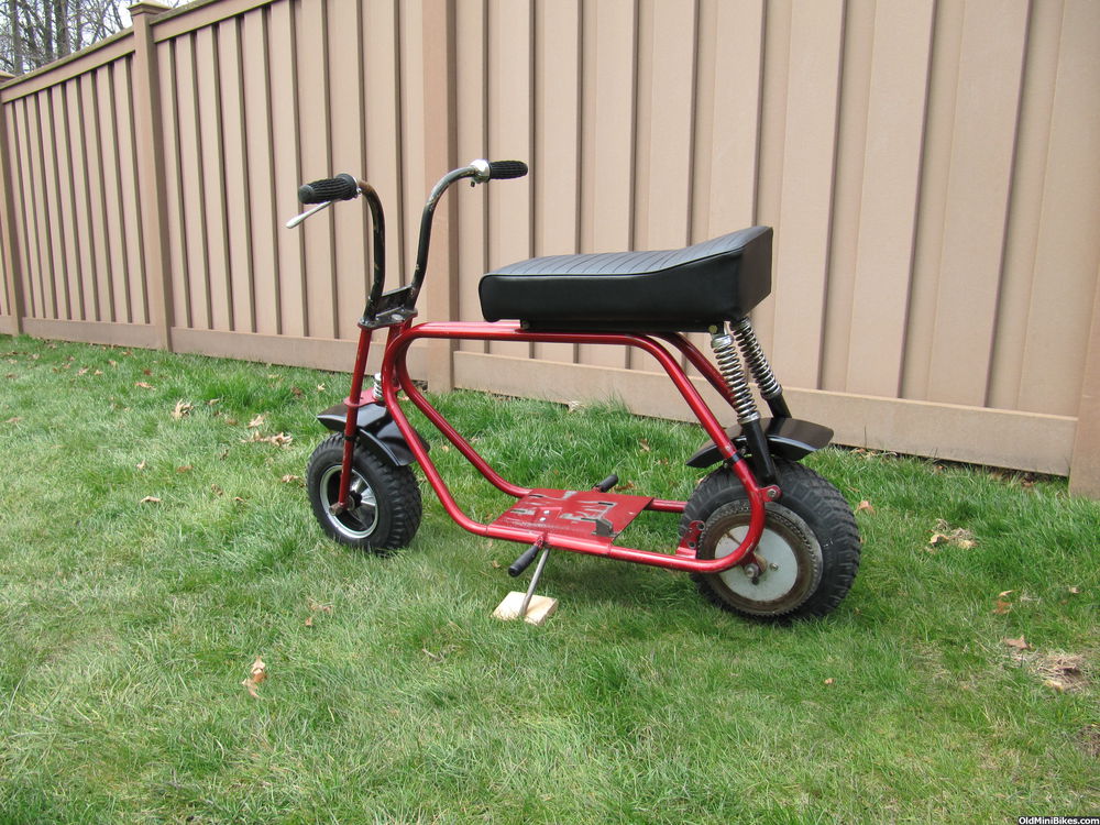 1970 Hpe Muskin Cat 400x Roller | OldMiniBikes.com