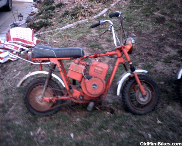 Hi, new here and want to identify mini bike | OldMiniBikes.com